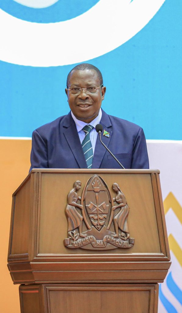 MAKAMU WA RAIS AKIFUNGUA KONGAMANO LA NISHATI SAFI YA KUPIKIA - Kigogo ...