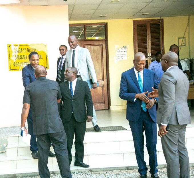 WAZIRI MAVUNDE AZINDUA TIMU YA MAJADILIANO WIZARA YA MADINI - Kigogo Media